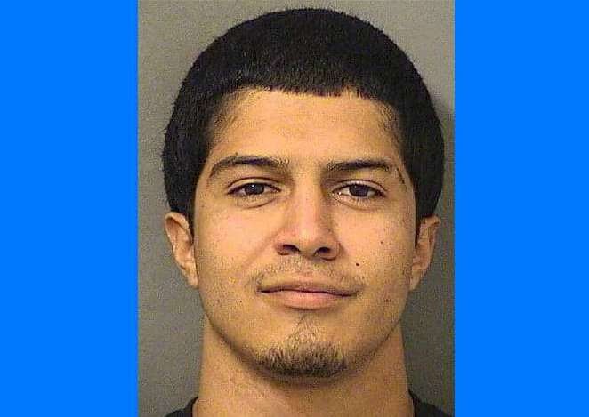 Brasileiro é preso com 35 cartões de crédito falsos em Palm Beach