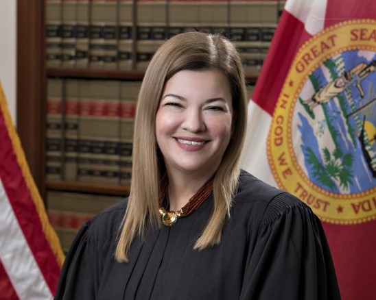 Juíza cubano-americana da Flórida está na lista de Trump para a Suprema ...